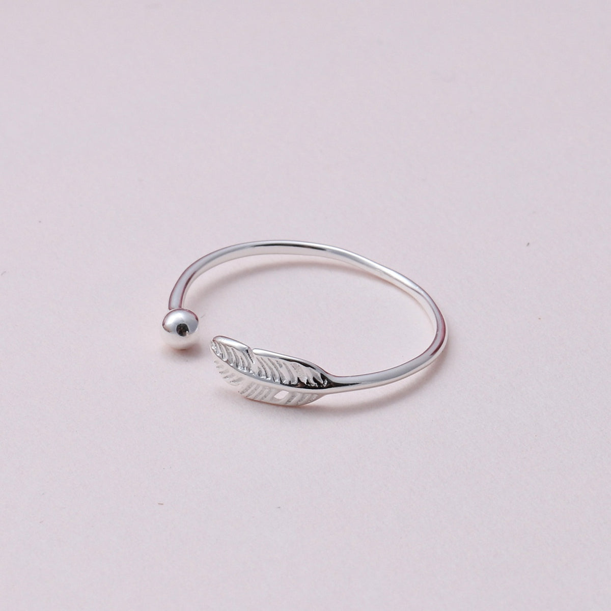 Sterling Silver Open Feather Ring – NuNu Jewellery